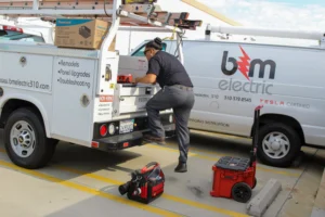 Torrance, CA Electrician: B&M Electric's Expert Services