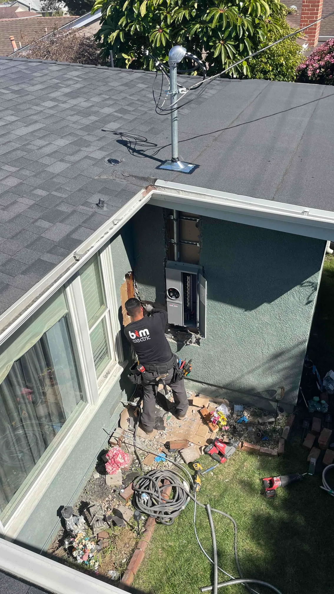 B&M Electric: Electrical Project Photo Gallery