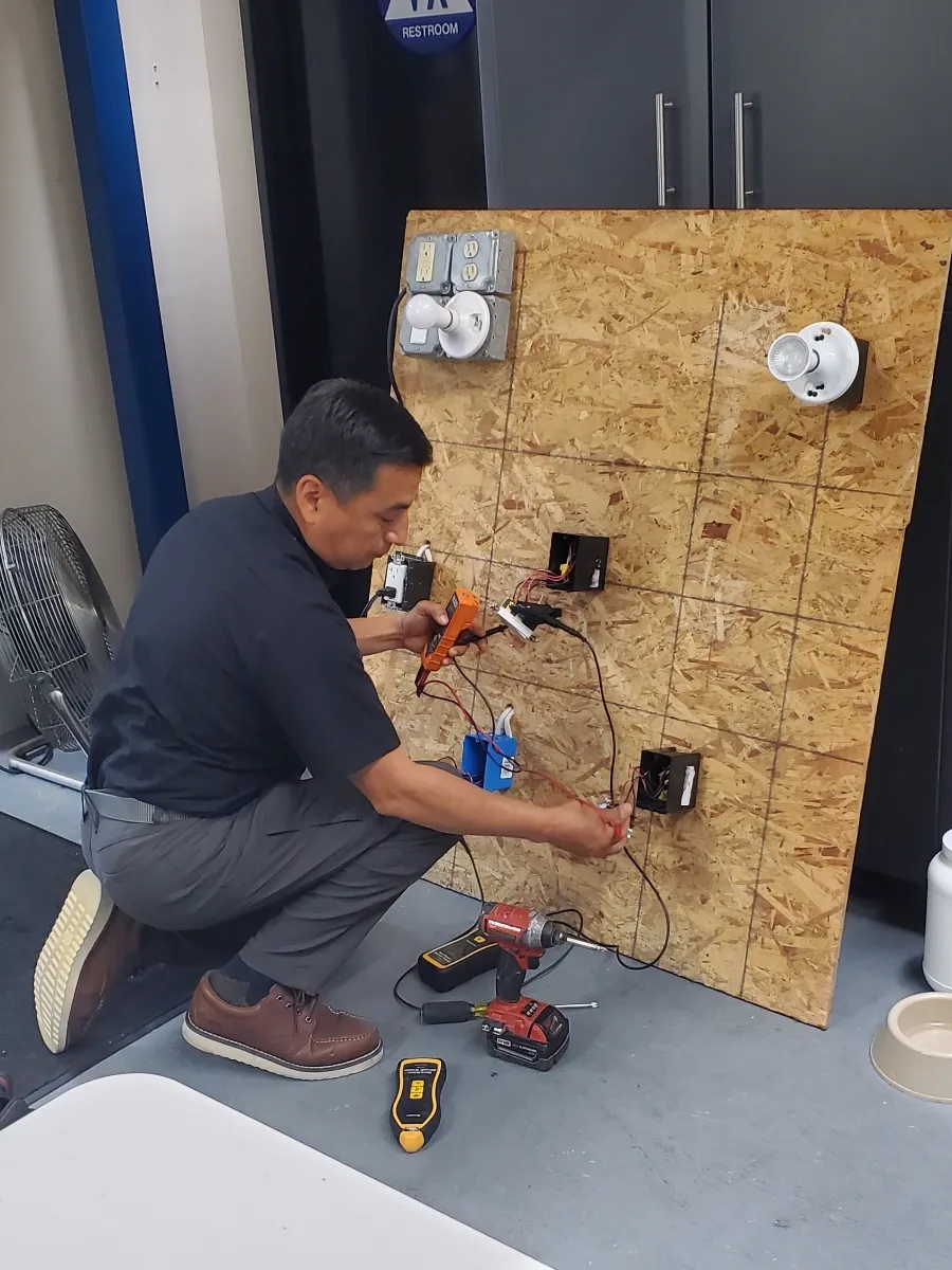 B&M Electric: Electrical Project Photo Gallery